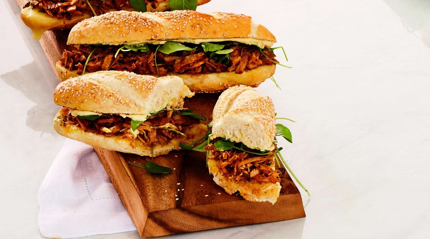 [Receita] Big Pig – sanduíche de pernil especial - Blog do Pão