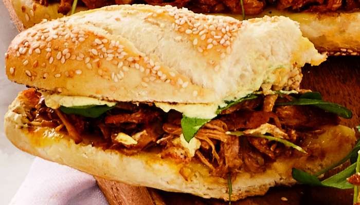 [Receita] Big Pig – sanduíche de pernil especial - Blog do Pão