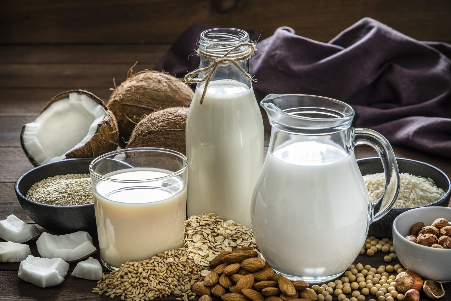 Leite vegetal: conheça os tipos e benefícios